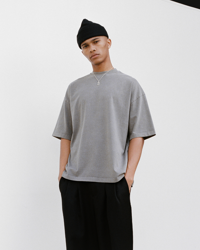 SIGNATURE BLANK T-SHIRT - WASHED GREY – Sweats UK